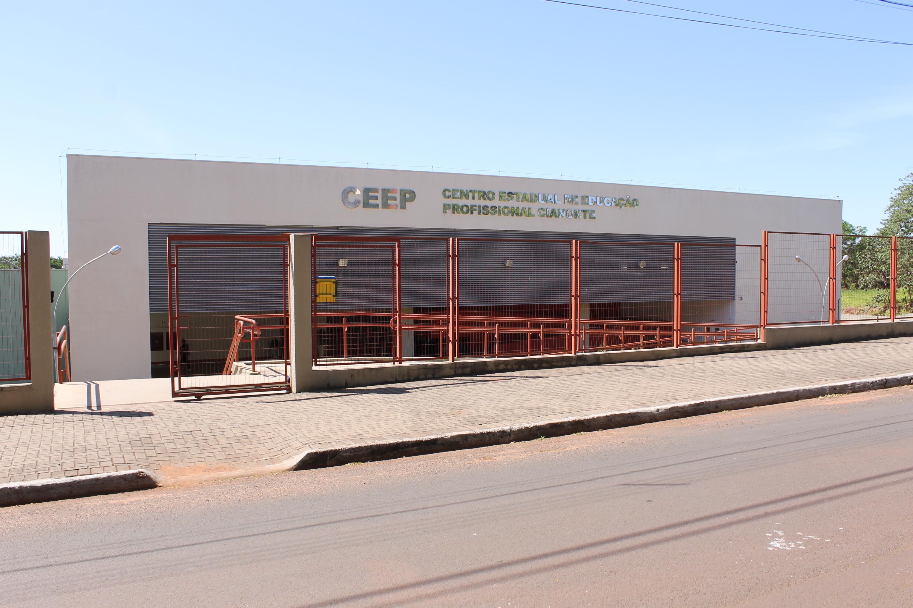 - Tribuna de Cianorte