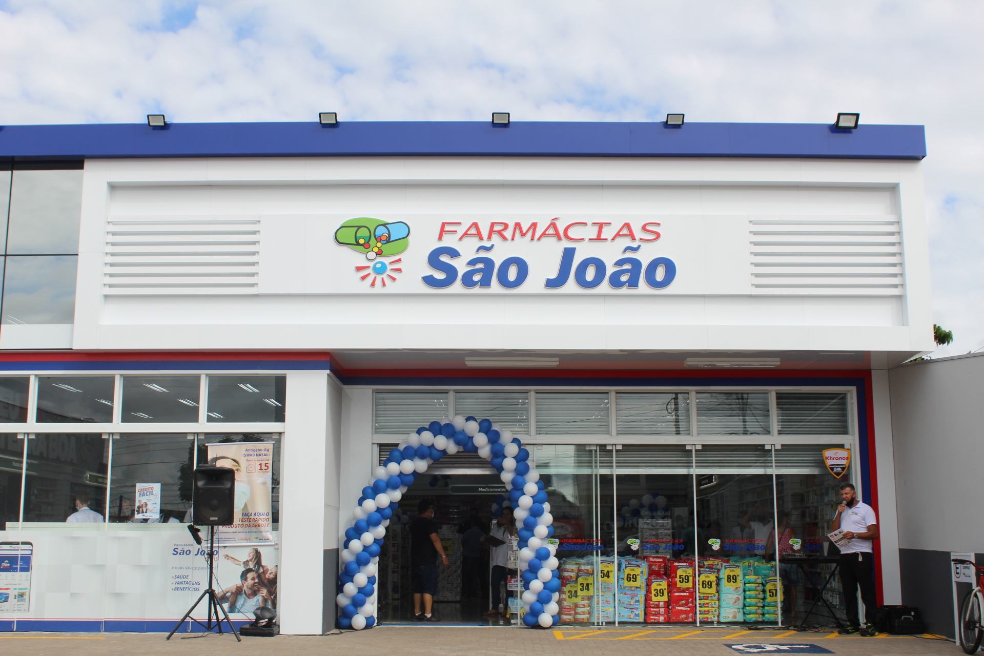 Farmácias São João inaugura primeira loja em Terra Boa - Tribuna de ...